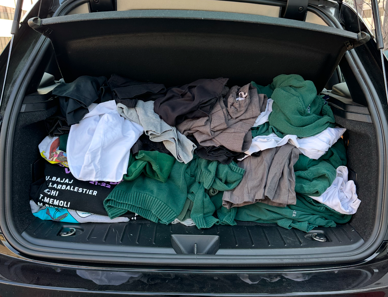 ‘We’re all going to be okay’: Student-led uniform drive supports ...